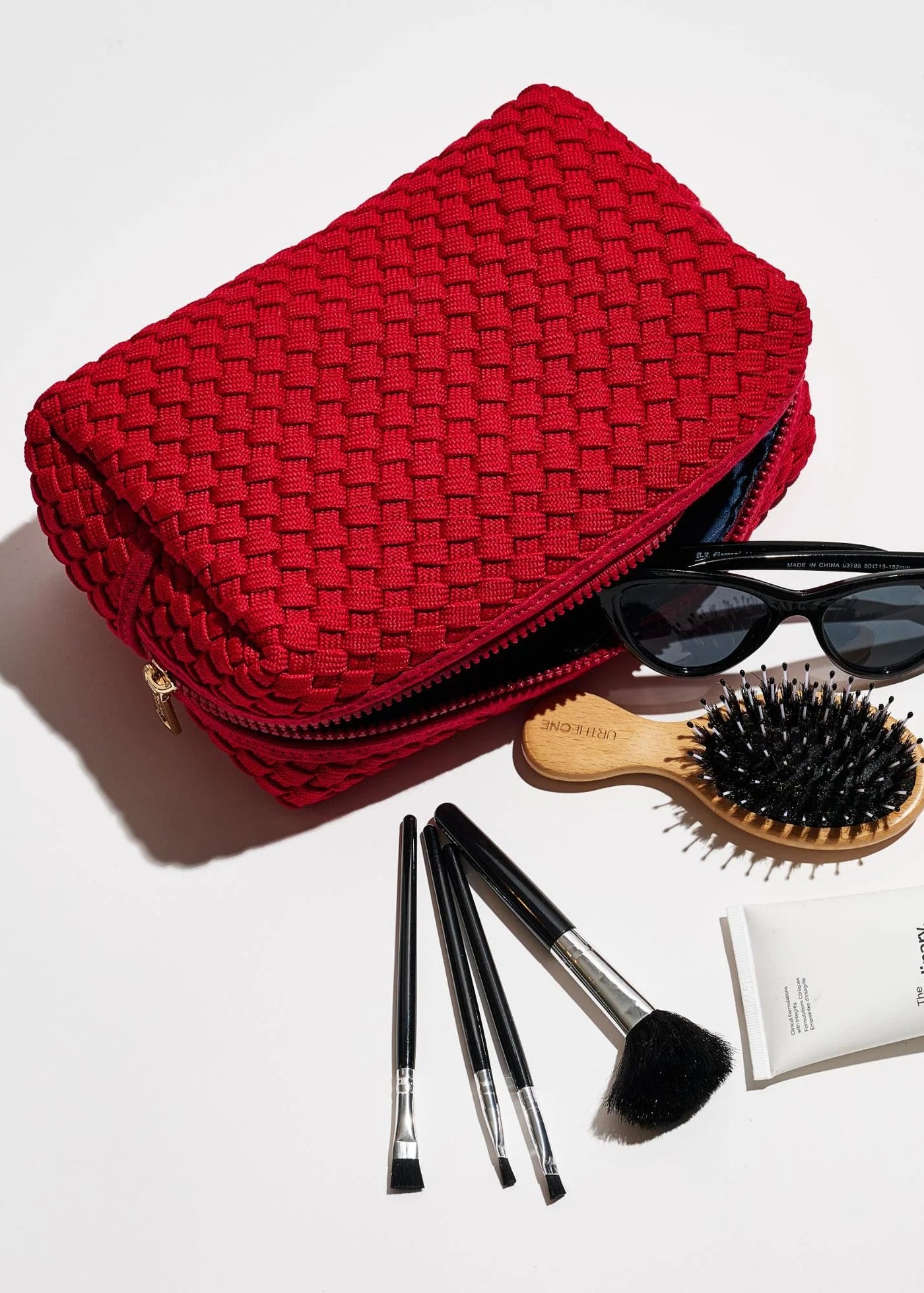 Sol & Selene Altitude Sustainable Edition Cosmetic Bag Red – Shop The ...